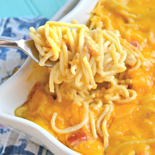 Cheesy Chicken Spaghetti with Velveeta - The Cards We Drew